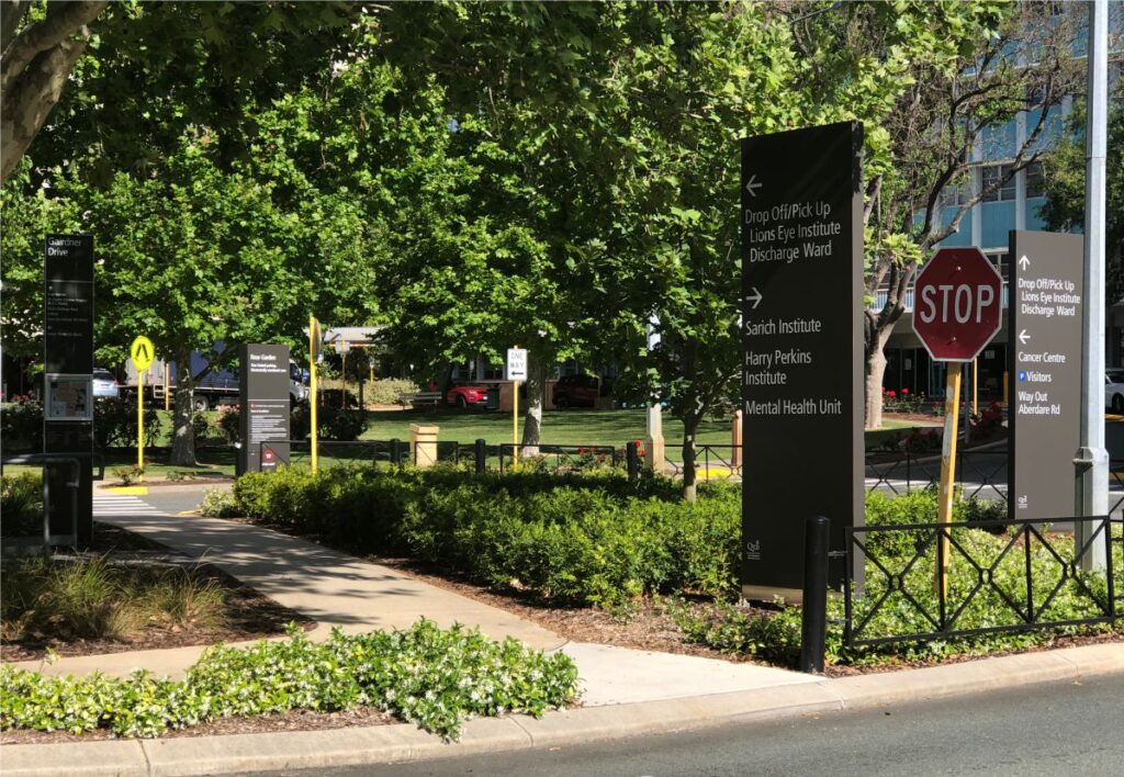 HOSPITAL WAYFINDING SIGNAGE - Signs & Lines