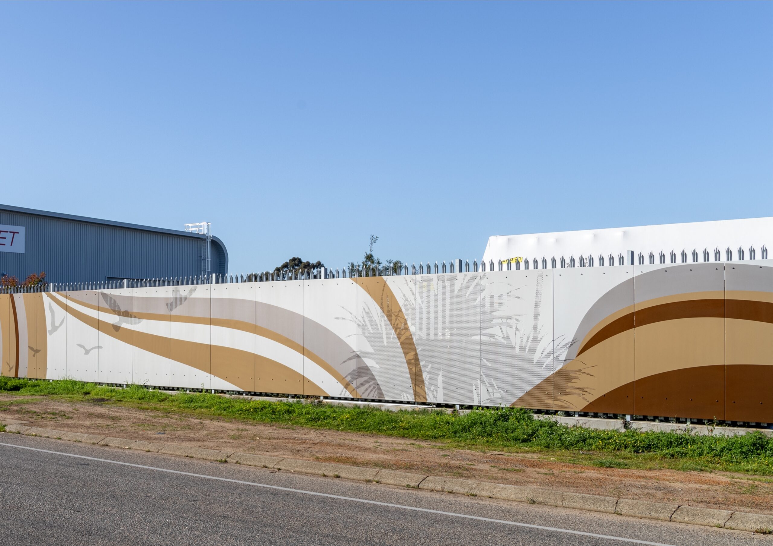 PERFORATED INTERPRETIVE ALUMINIUM FENCE - Signs & Lines