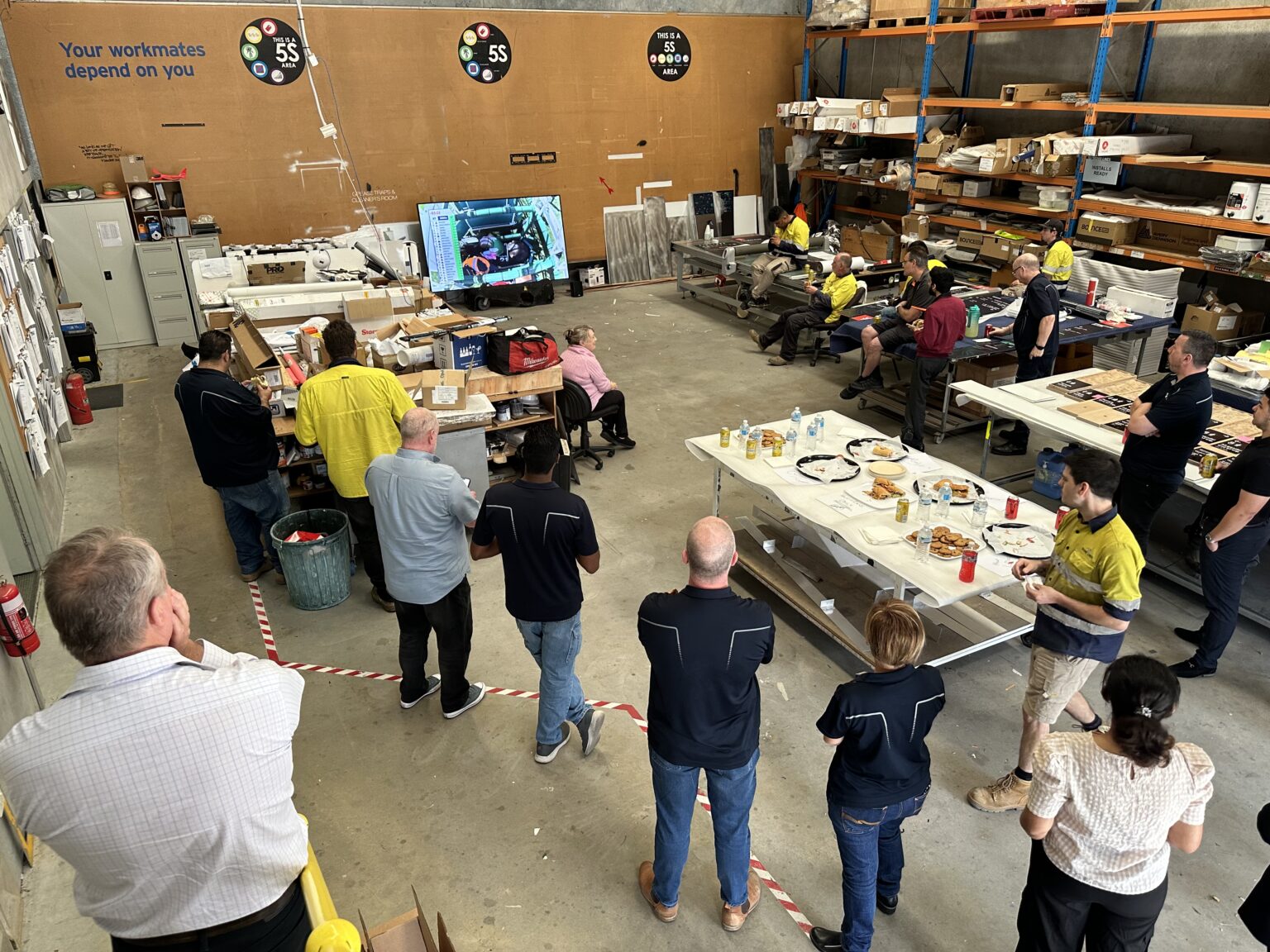 SIGN SWEEPSTAKES - Signs & Lines