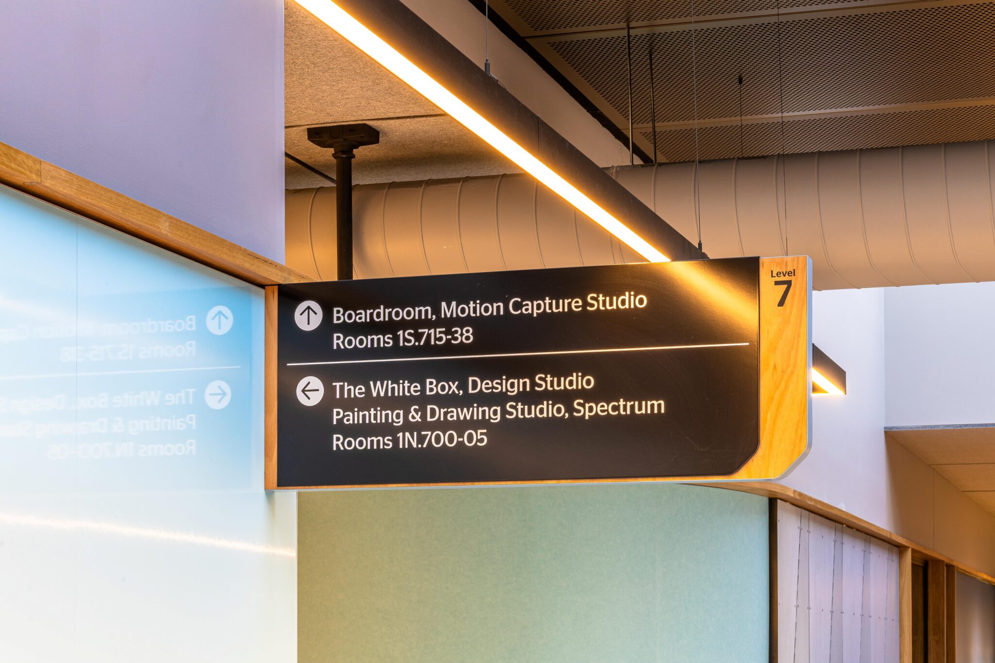 WAYFINDING AT ECU CITY CAMPUS - Signs & Lines